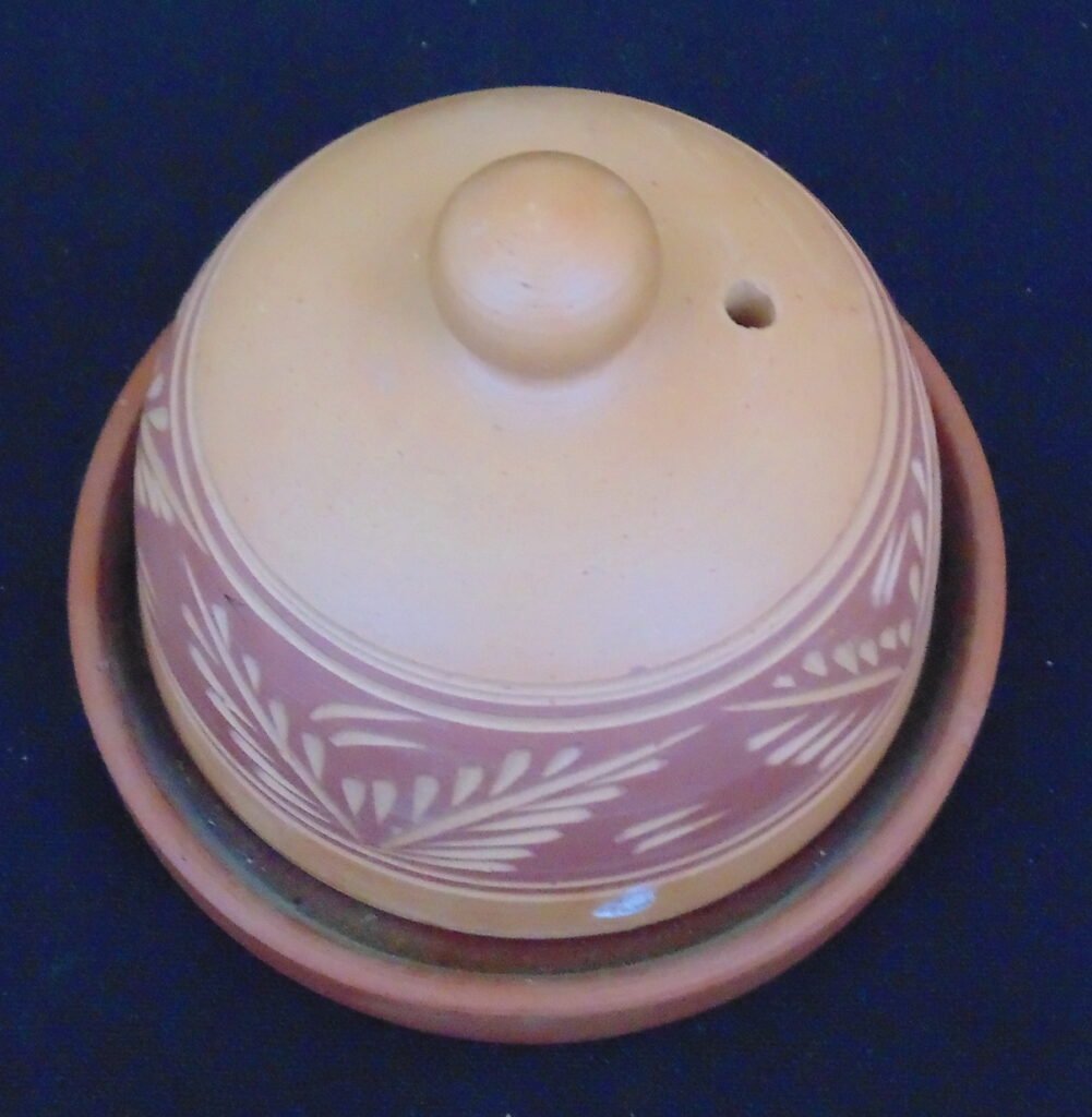 Terracotta, Cheese Dish and Lid, Chipped - Smolle's - A. Trading Mart